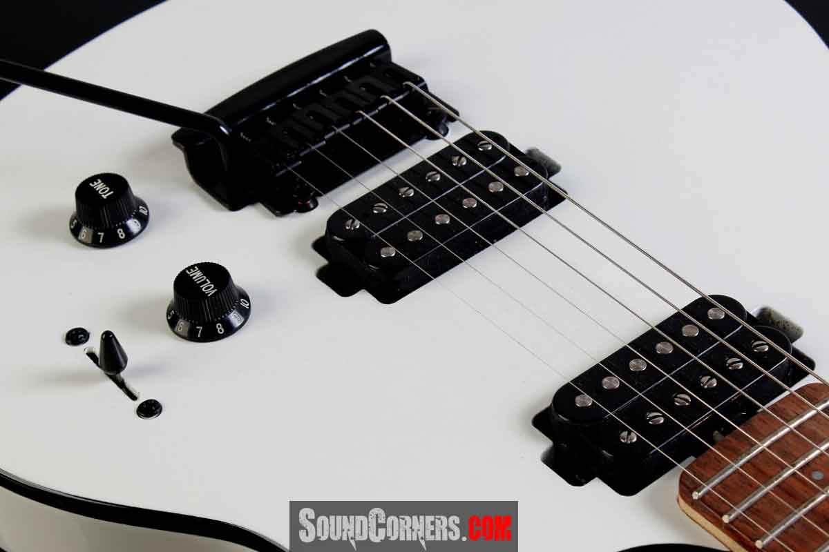 Sterling by Music Man SUB AX3 : Jadi Van Halen dengan Harga Terjangkau ...