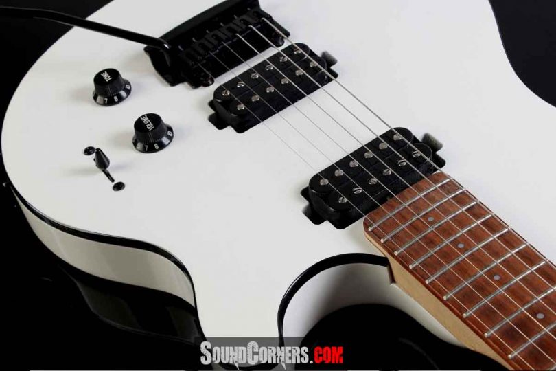 Sterling by Music Man SUB AX3 : Jadi Van Halen dengan Harga Terjangkau ...